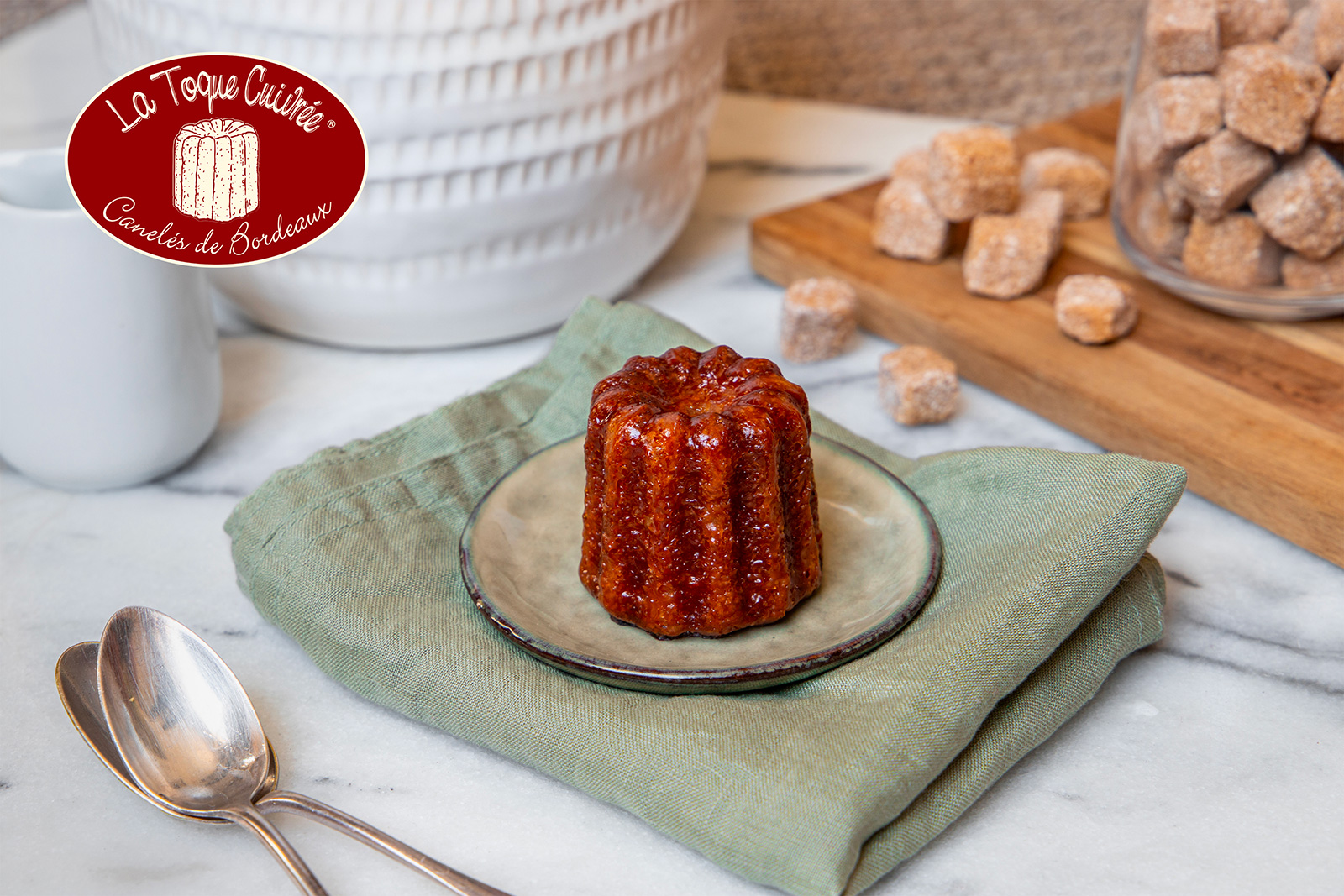 La Toque Cuivrée - Bordeaux canelés - Macaroons, Cakes, Canelés in ...